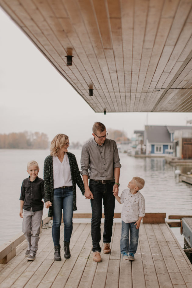Ladner Family Photos - Vancouver Wedding Photographer