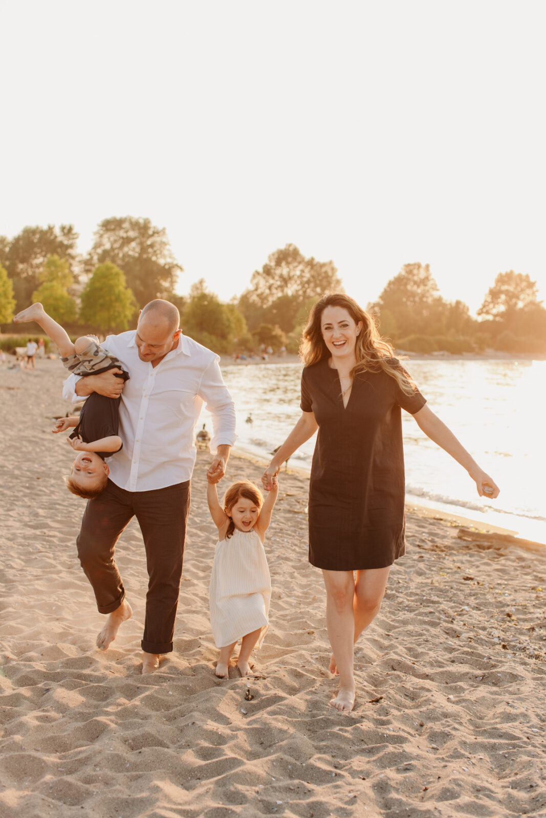 Portrait Sessions Archives - Page 5 of 61 - Vancouver Wedding Photographer